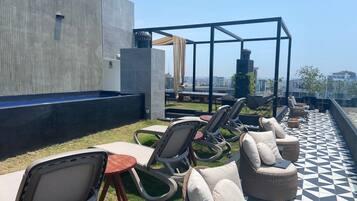 Apartamento Básico | Terrenos do alojamento