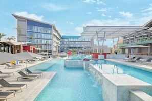Piscina externa
