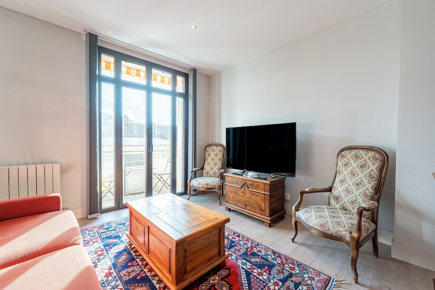 Appartement 'Annecy - Le 10' Avec Balcon, Wi-fi Et Climatisation - Annecy