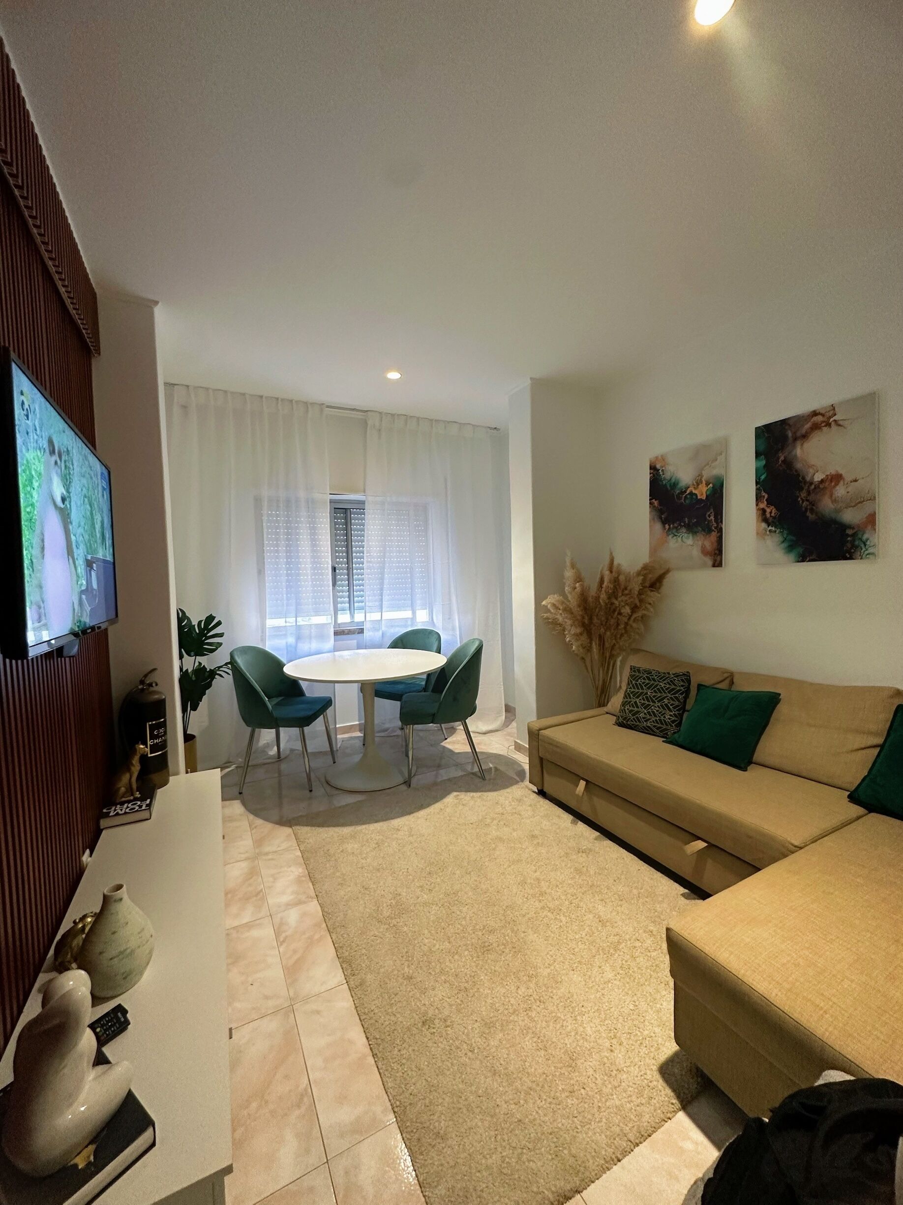 Luxury House - Amora