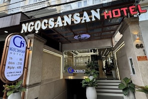 Fachada da propriedade