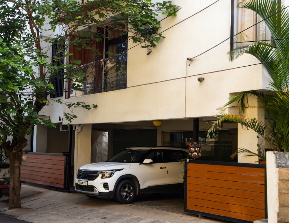Mystic Apartotel Hebbal - Bengaluru