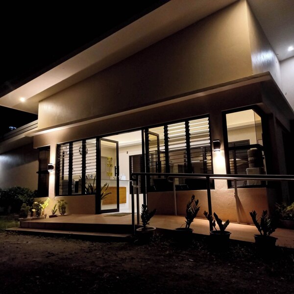 Claytown Pension House - Dumaguete