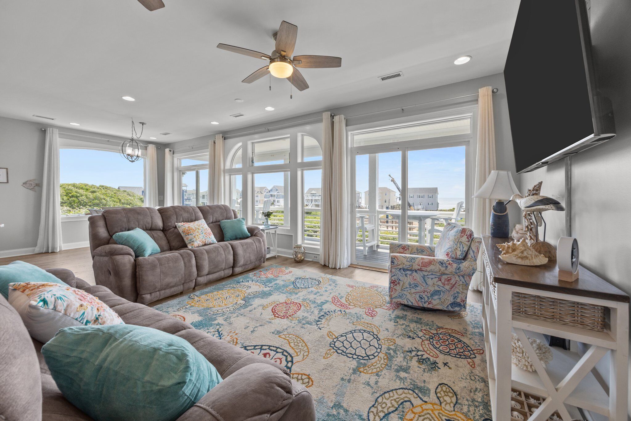 Just Shellaxin #167 - Ocean Views, Private Pool & Hot Tub, Dog Friendly! - North Topsail Beach, NC
