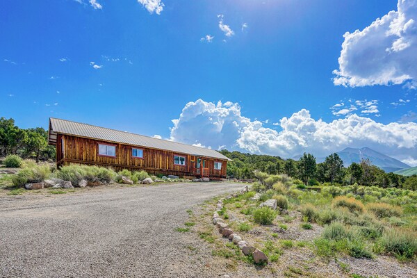 Sunset Cabin Near Moab W/ Stunning Views! - Medicine Lake, Moab