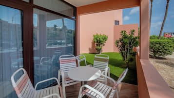 Quarto Individual, 1 cama king-size e sofá-cama, não fumadores, cozinha | Terraço/pátio interior