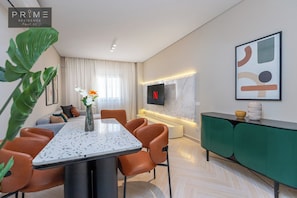 Apartamento Standard, 1 quarto | Sala de estar