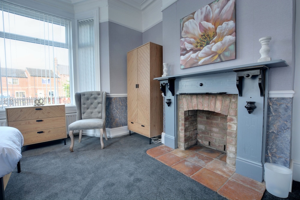 Welcome To Winwood House - Your Home Away From Home! - Goole