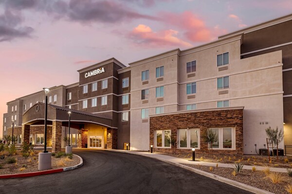 Cambria Hotel El Centro - Imperial - El Centro, CA