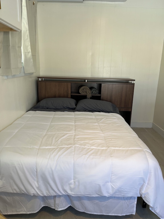 Lux 5 - Cozy 1-bed 1bath W/ Wifi, Ac In A Beautiful Neighborhood In Nassau City - Nassau