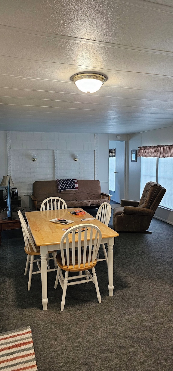 The Overlook. Cozy 1-bedroom On The Banks Of The Beautiful White River - インディアナ州