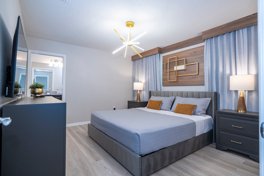 8848 BC - Luxurious 8BR Villa with Private Pool & Spa at Windsor at ...