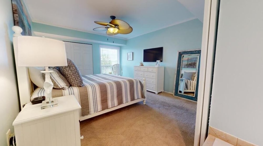 2 BR Condo in Inlet Point Stunning Views - Georgetown County | Vrbo