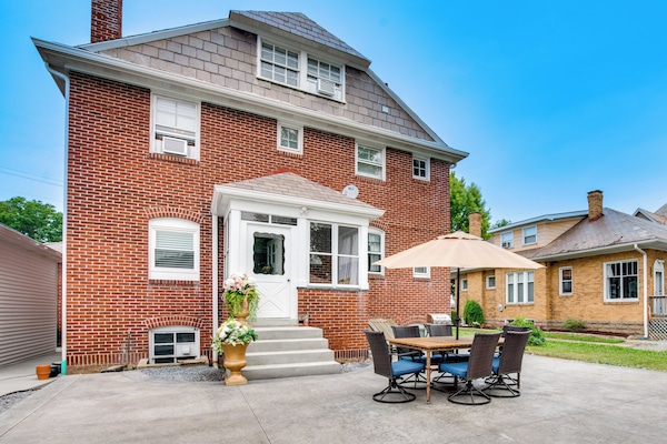 Walkable Zelienople Home W/ Patio & Grill! - McConnells Mill State Park, Portersville