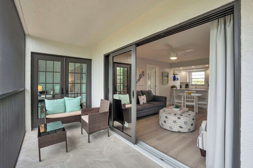 F-237 - Deluxe Condo - Amazing Views And Sleeps 6 - Naples, FL