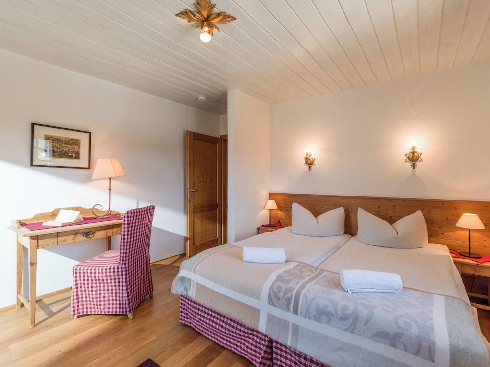 Appartement Hahnenkamm - Wunderschönes Appartement Mit 3 Schlafzimmern, Kamin Un - Kitzbühel