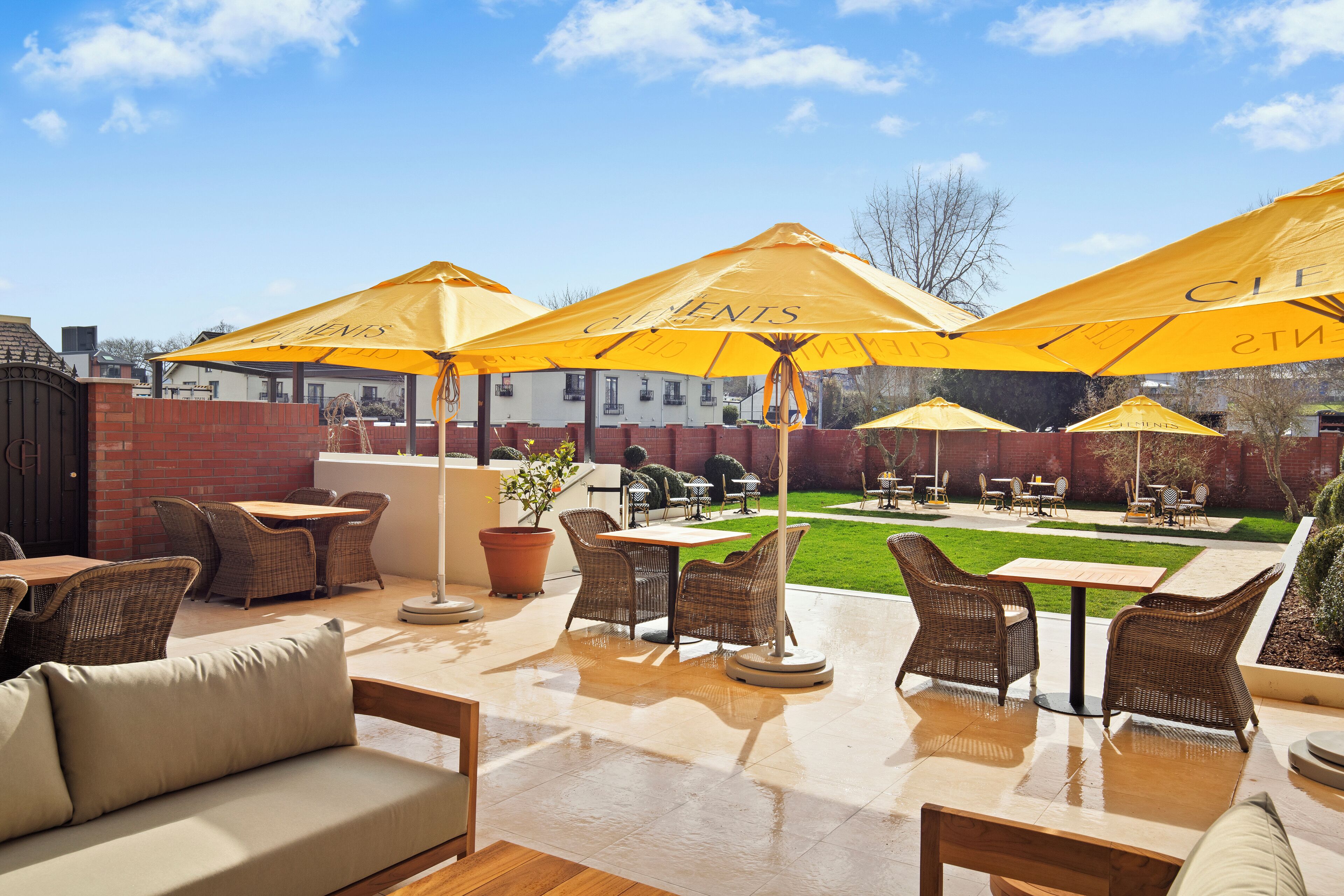 Pequenos-almoços, almoços e jantares servidos 