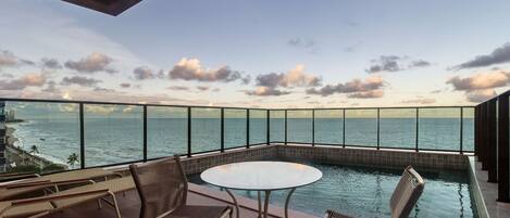 Estúdio Tradicional | Piscina | Piscina exterior