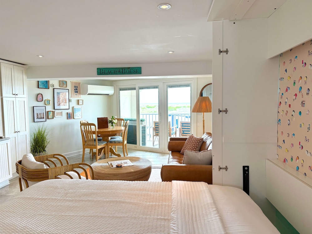 Ocean Front View | On Beach | Pool |Wildwood Crest - Cape May, NJ