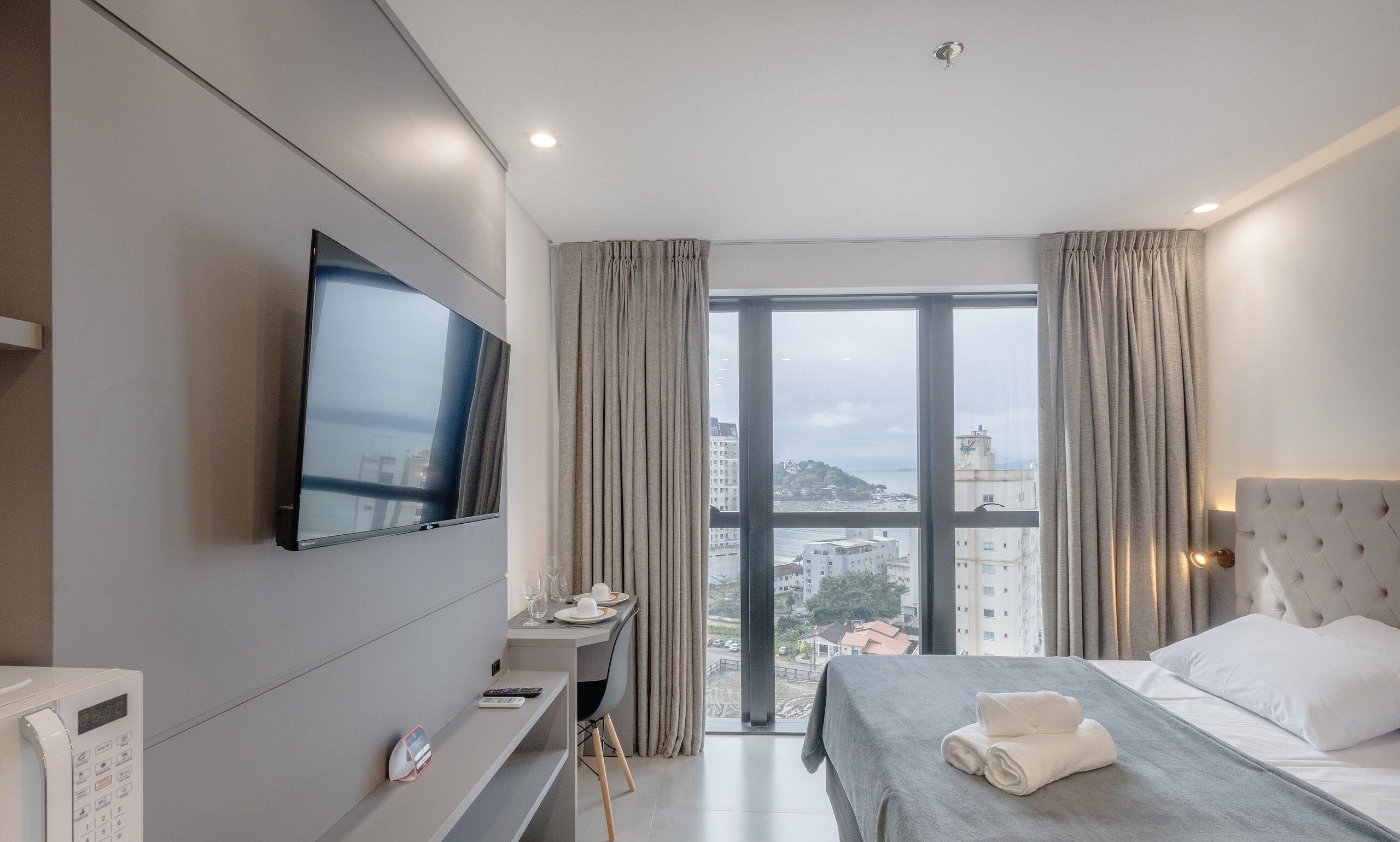 Apartamento Básico | Ferro/tábua de engomar, Wi-fi grátis 