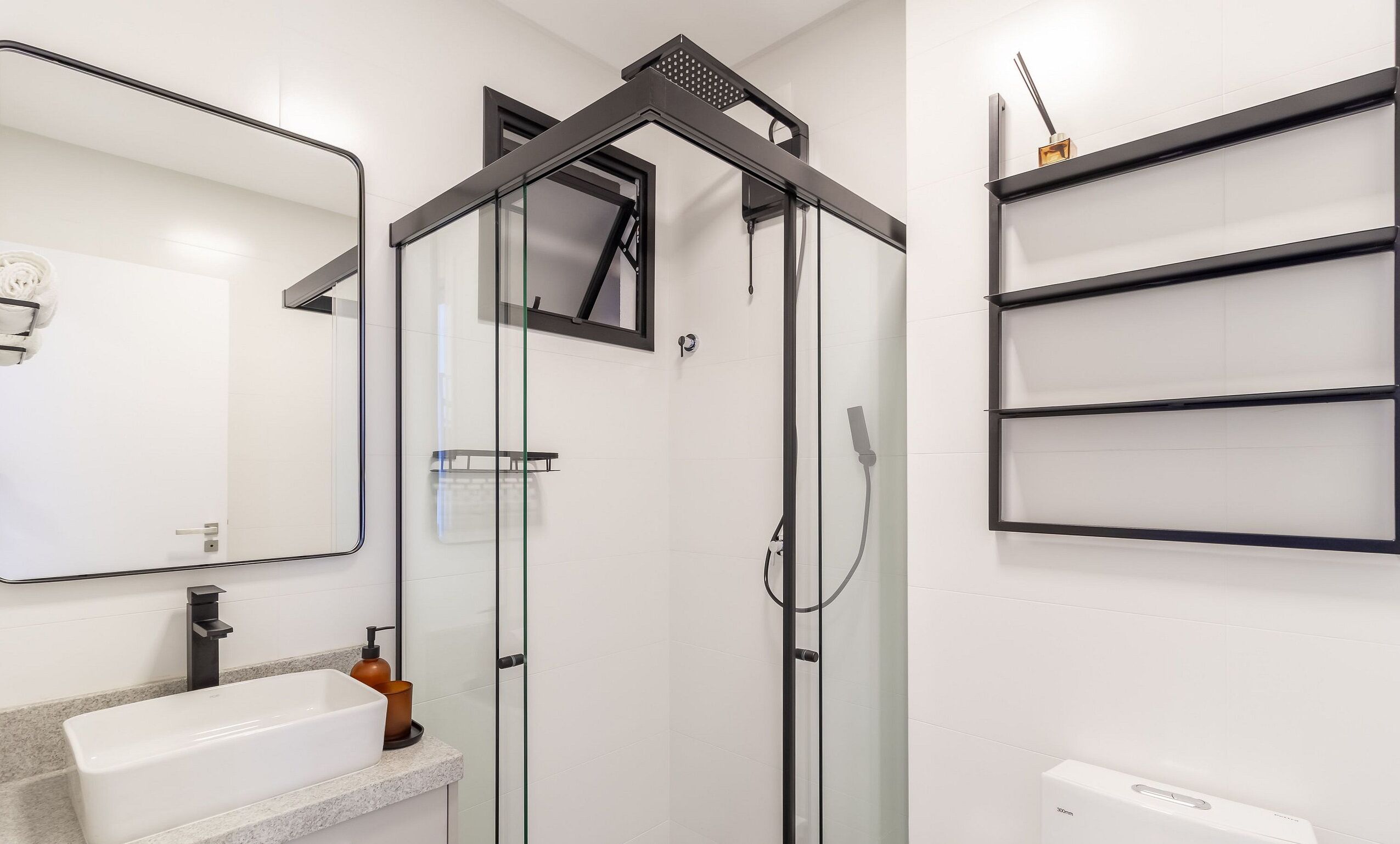Apartamento Básico | Casa de banho
