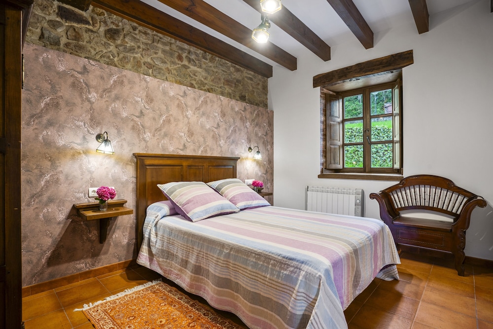 Bauernhaus 'Casa Jesusa' Mit Bergblick, Privater Terrasse Und Wlan - Avilés