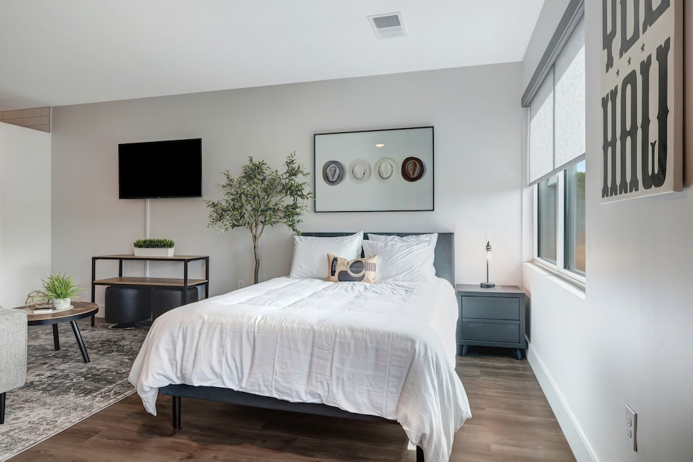 Wranglers Rest: Brand Studio Apartment! - Mt. Juliet, TN