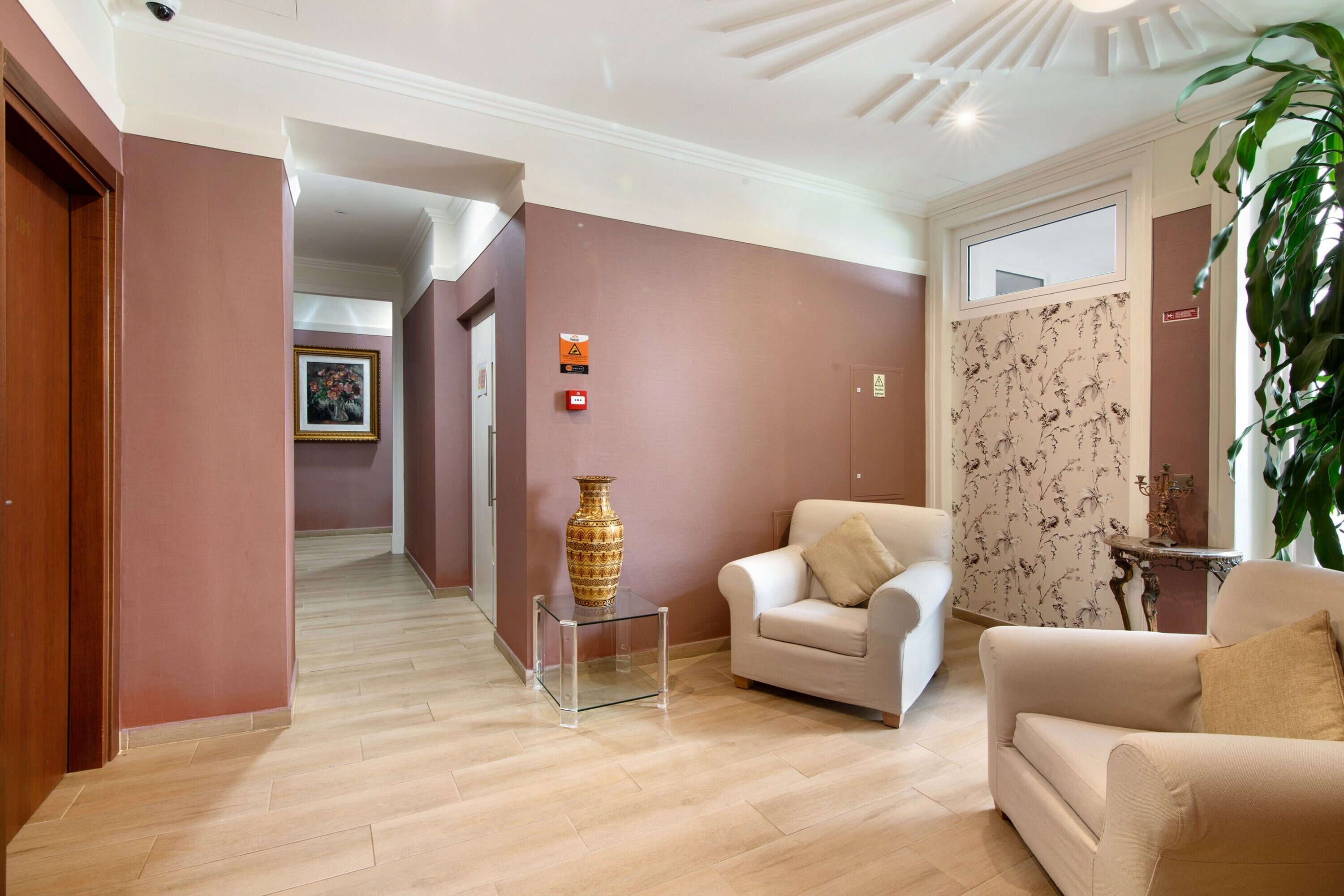 Chambre 'Quarto Casal Standard 206' Avec Terrasse Partagée, Wi-fi Et Climatisation - Faro
