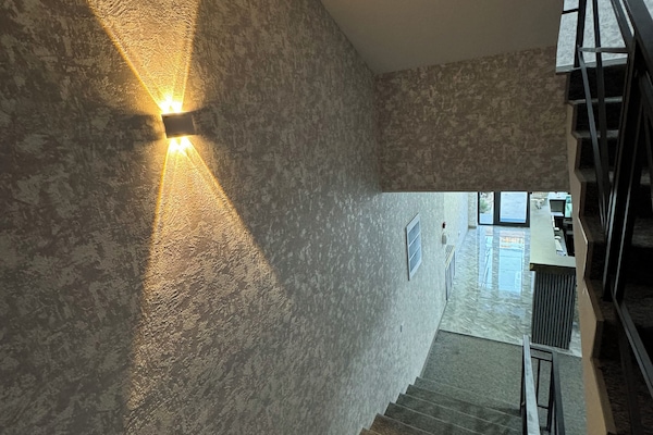 Smart TV de 32 polegadas com canais digitais, piso aquecido