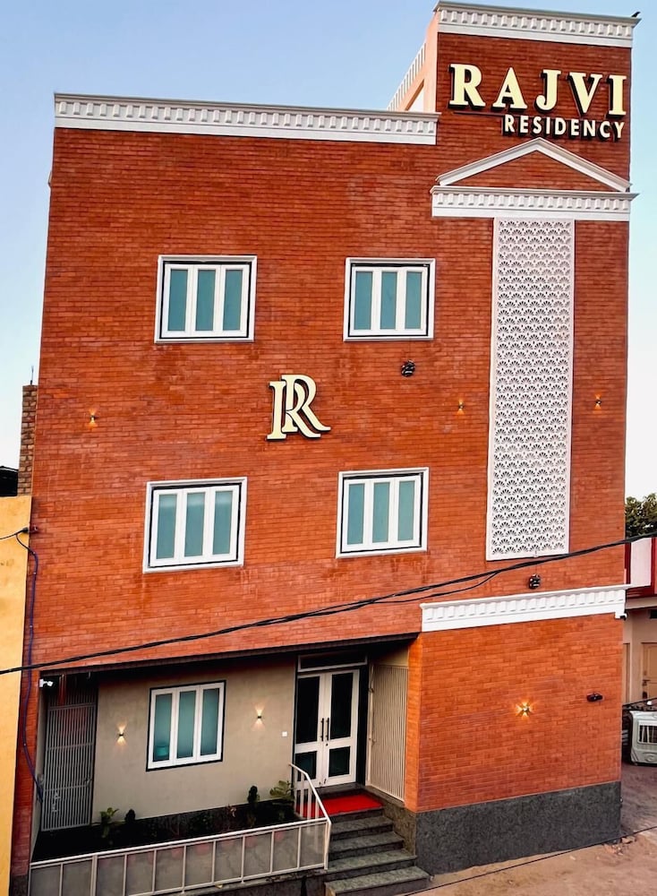 Hotel Rajvi Residency A Unit Of Jas Hotels & Resorts - Bikaner