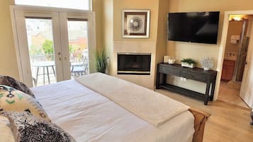 Casa, várias camas, pátio, vista parcial para o oceano (Beauty by the Beach) | 3 quartos, com decoração personalizada, com mobília individualizada