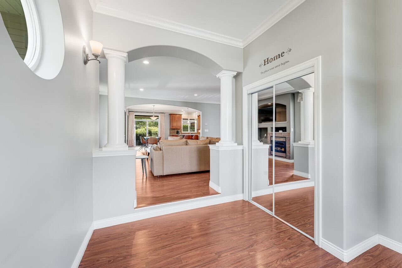 5br Family Home Near Vancouver W/ Yard - Langley