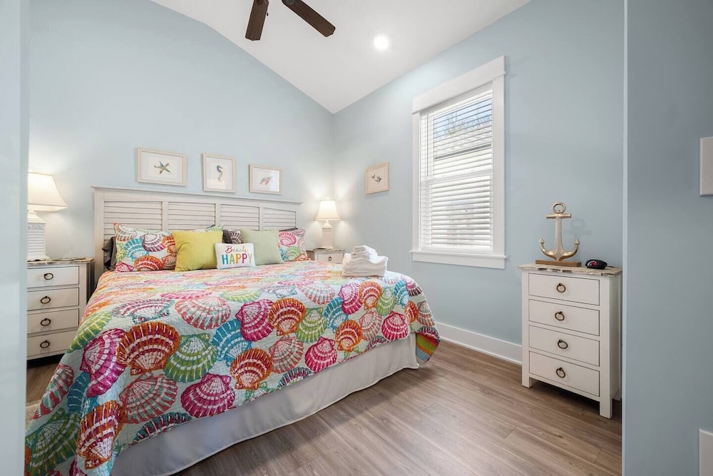 Off The Hook-luxury Cottage - Heart Of Corolla! - Corolla, NC