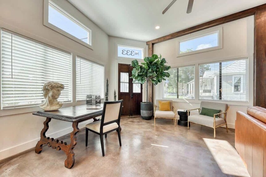 Sleeps 24 - 2 Homes - Walk To Riverwalk/alamo - San Antonio