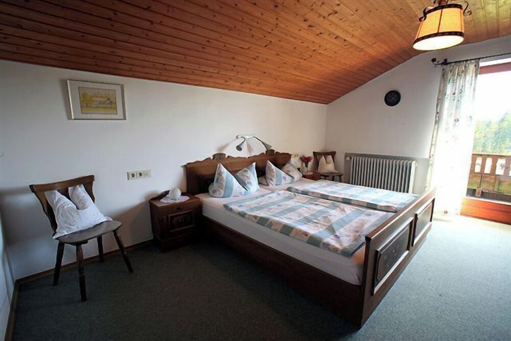 Ferienwohnung A Mit Balkon, 2 Separate Schlafzimmer, 60 Qm - Chiemsee