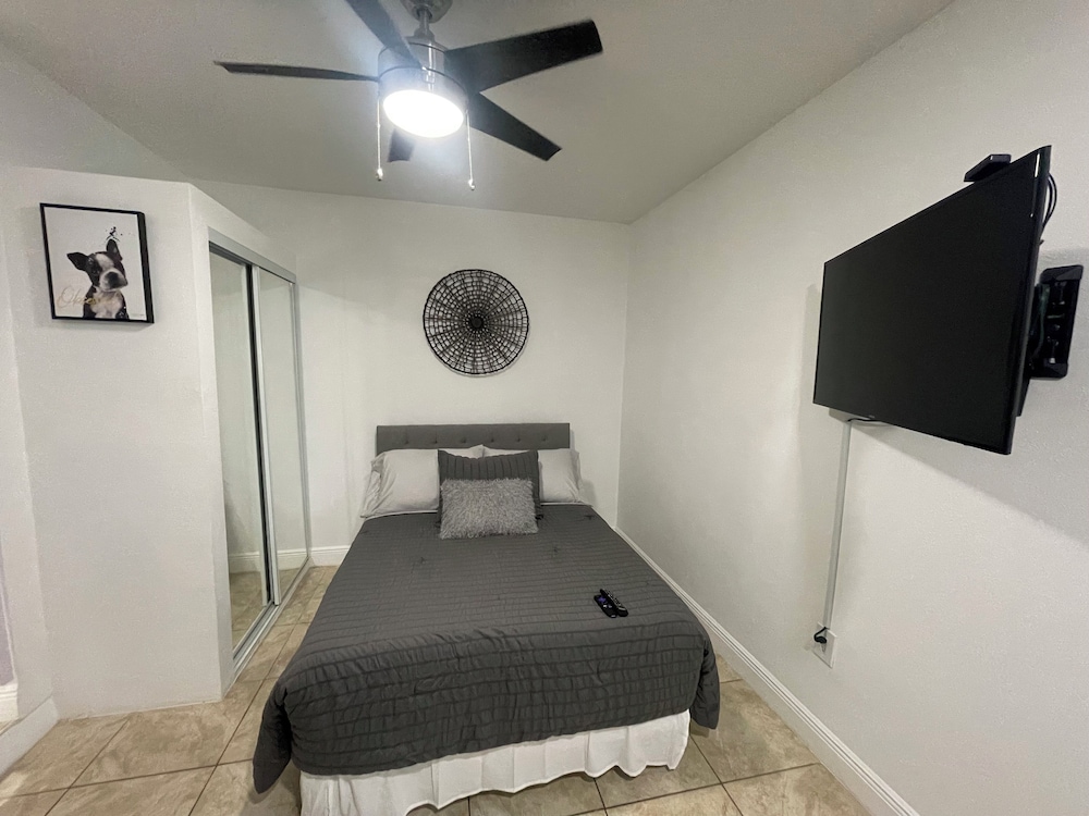 Cozy Studio In Fabulous Orlando Close To Everything - Oviedo, FL