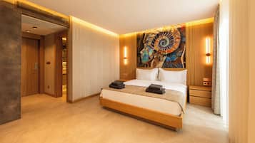 Quarto Superior, varanda, vista para o mar | Cofre no quarto, secretária