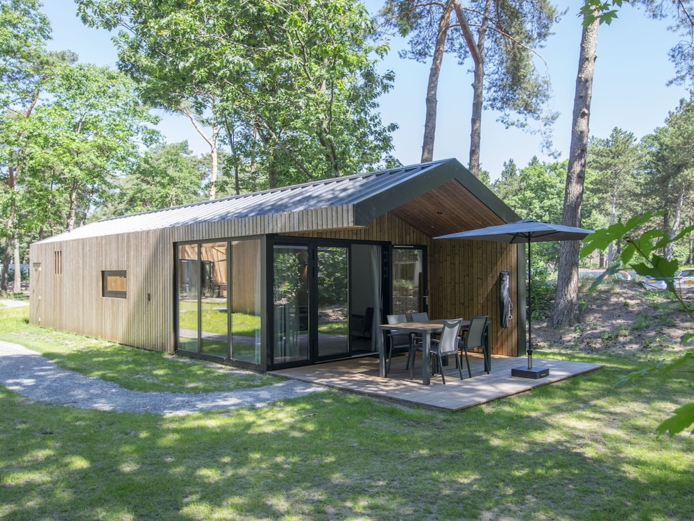 Modern Chalet With Air Conditioning, On A Holiday Park At 12 Km. From Eindhoven - Helmond