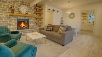 Cabana, várias camas, varanda, vista para a montanha (2502) | Área de estar