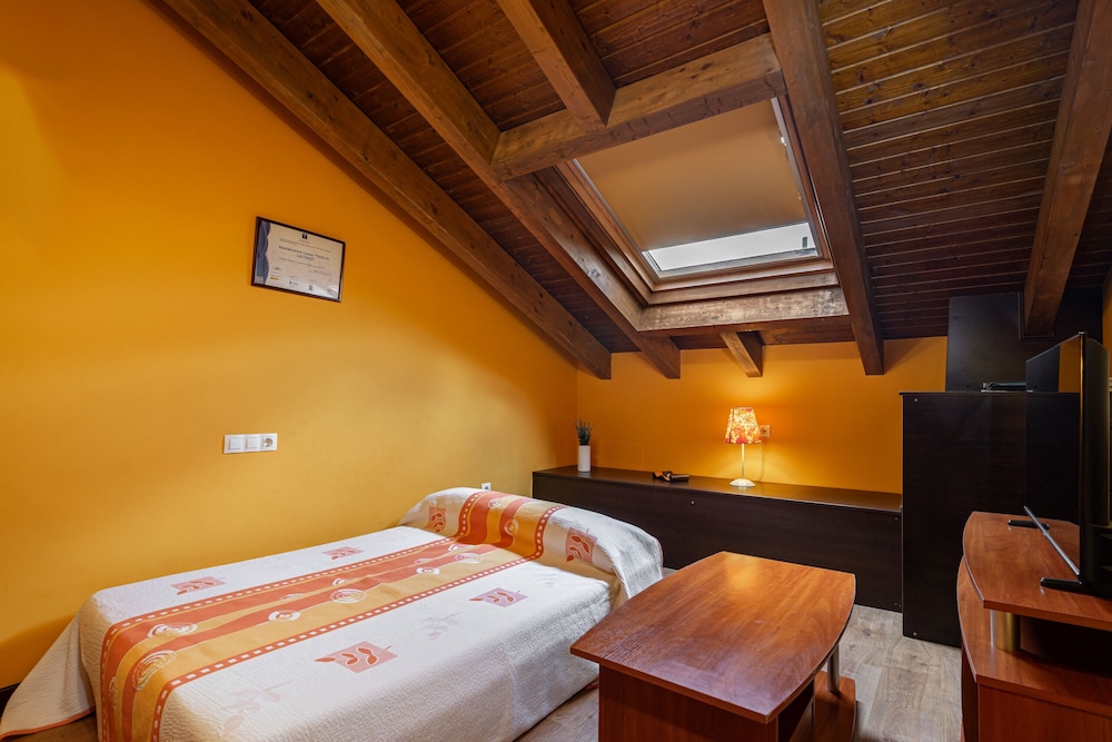 Casa Rural 'Apartamento Naranja' Con Jardín Compartido - Salinas, España
