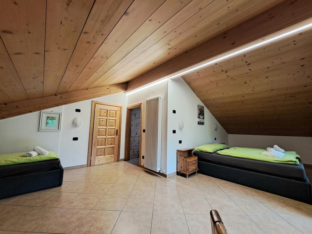 Ferienwohnung 'Dendrites 5' Mit Gemeinschaftsterrasse, Balkon Und Wlan - Livigno