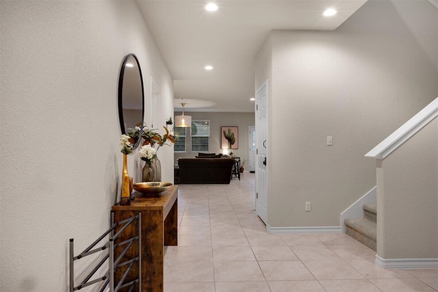 Spacious San Marcos Retreat W/fire Pit, Pool Table & Near Txst + Outlet Mall - San Marcos, TX