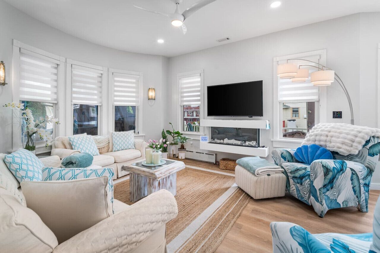 5br/3.5ba Steps To Beach - Sleeps 12 - Atlantic City, NJ