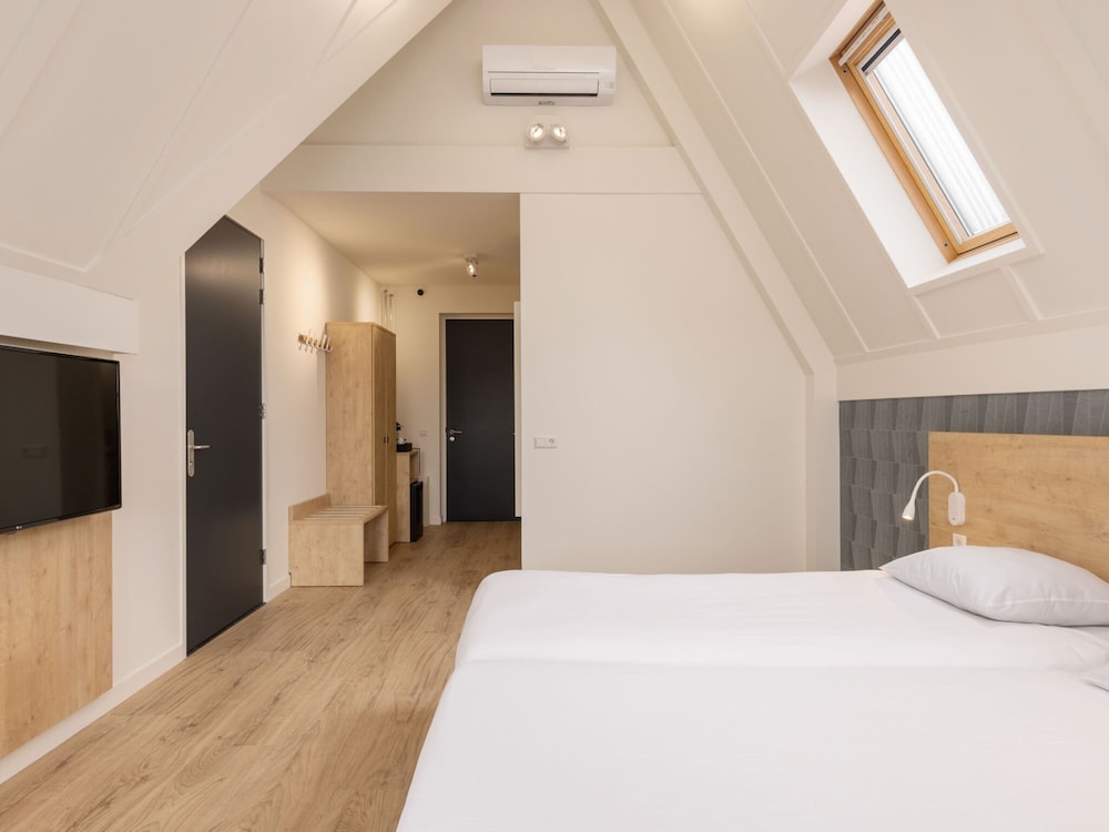 Nice Hotel Room Only 1 Km From Volendam Centre - Volendam