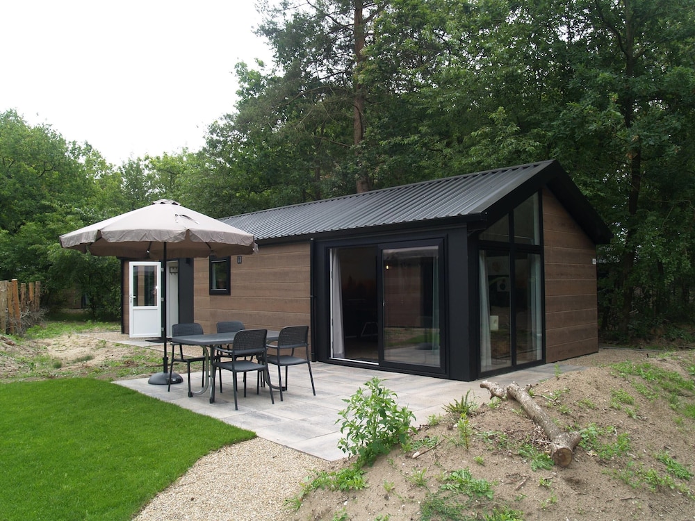 Modern Chalet Near Three National Parks - Drenthe