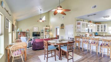 Casa (3 Bedrooms) | Interior