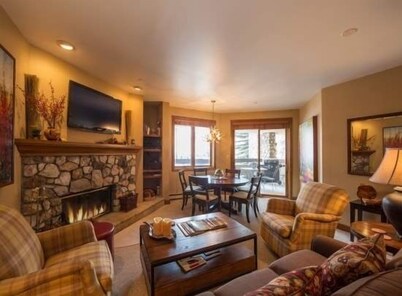 Strawberry Park Luxurious Condos Directly On The Slopes Next To Chairlift 2 Bedroom Condo by RedAwning