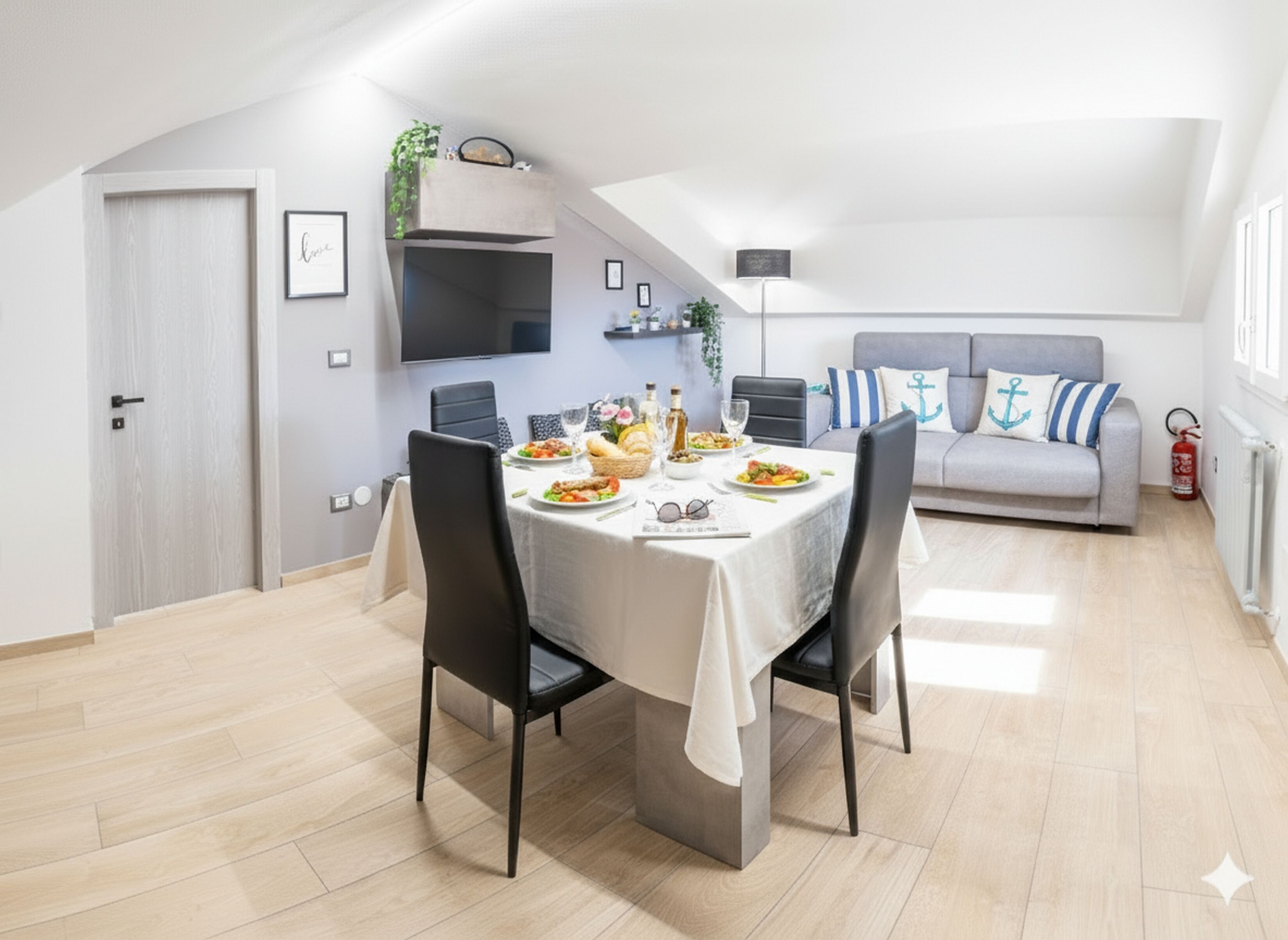 Condo urbano | Área de estar | Smart TV 49 polegadas com canais digitais