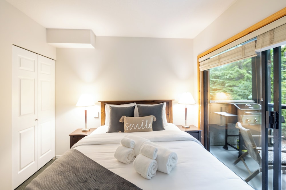 Pet-friendly•rooftop Hot Tub•15 Min Walk To Centre•free Parking & Shuttle - Whistler