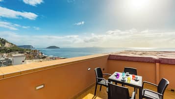 Apartamento, vista para o mar | Vista do quarto